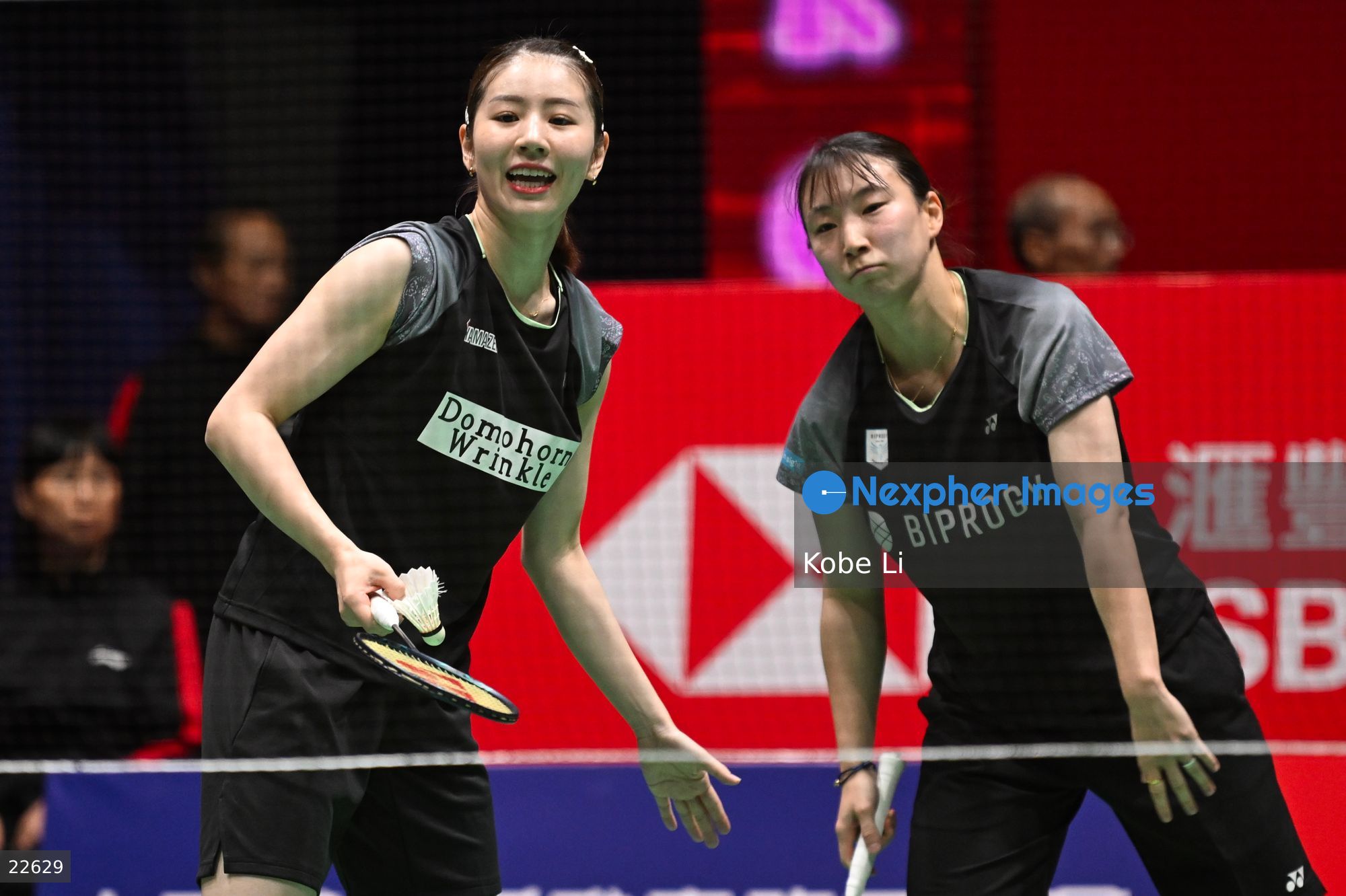 Chiharu Shida and Arisa Igarashi, the Japan badminton player during ...